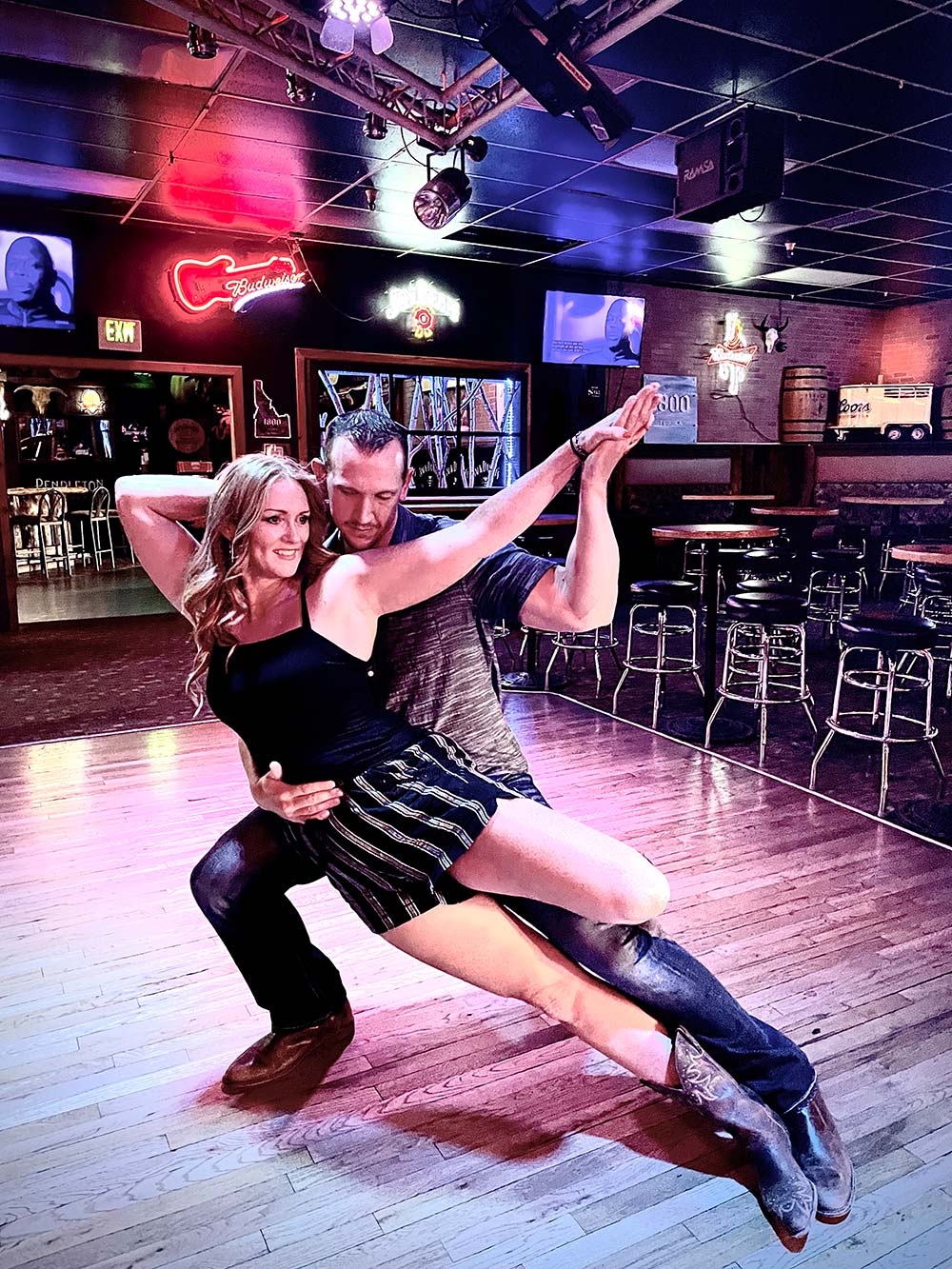 Country Dance Lesson Videos | Online Country Dance Lessons
